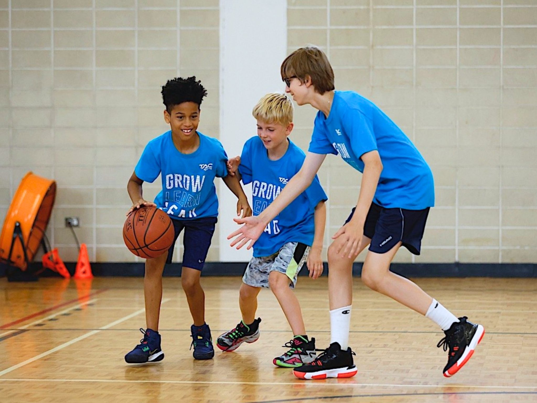 Weekly Programs for Kids, All Ages & Skill Levels Toronto - TAC Sports